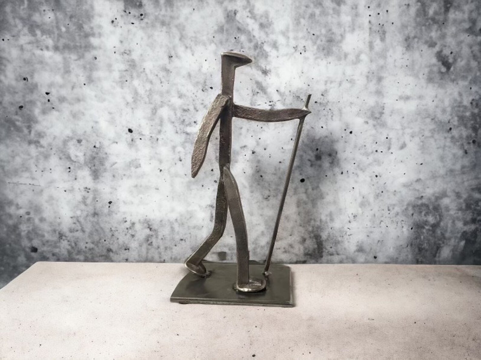 Hiker Hiking Sculpture - Outdoorsman Hiker Gift, Hiking Enthusiast Gift ...