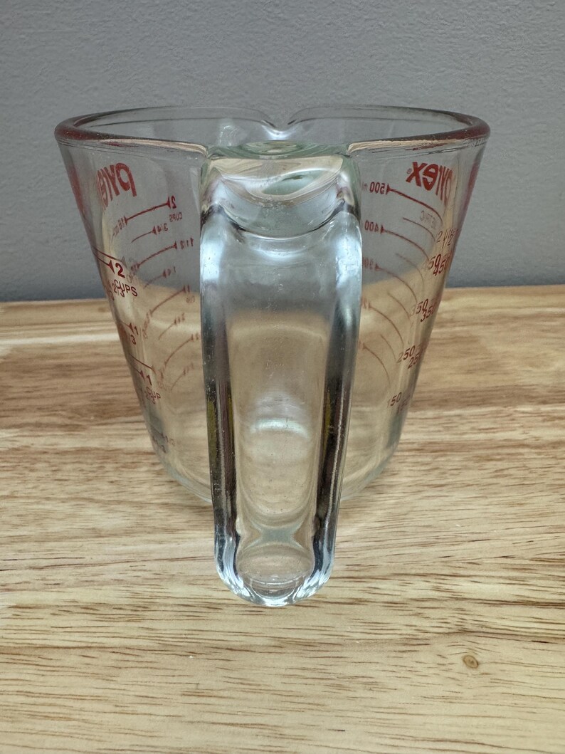 Pyrex 2 Cups 1/2 Liter Glass Measuring Cup Made in USA - Etsy