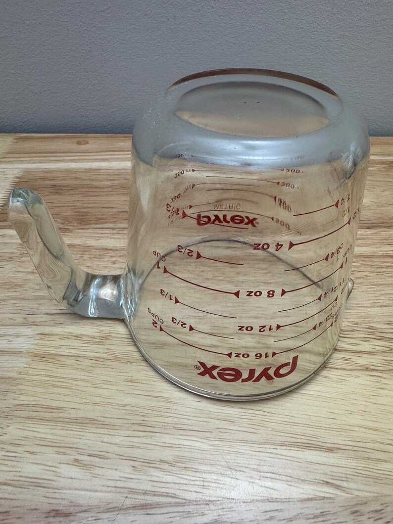 Pyrex 2 Cups 1/2 Liter Glass Measuring Cup Made in USA - Etsy