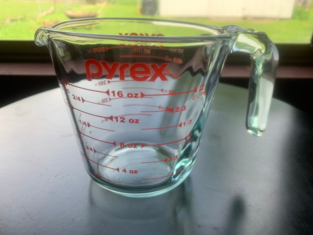Pyrex 2 Cups/1/2 Liter Glass Measuring Cup Made in USA - Etsy