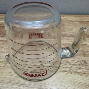 Pyrex 2 Cups 1/2 Liter Glass Measuring Cup Made in USA - Etsy