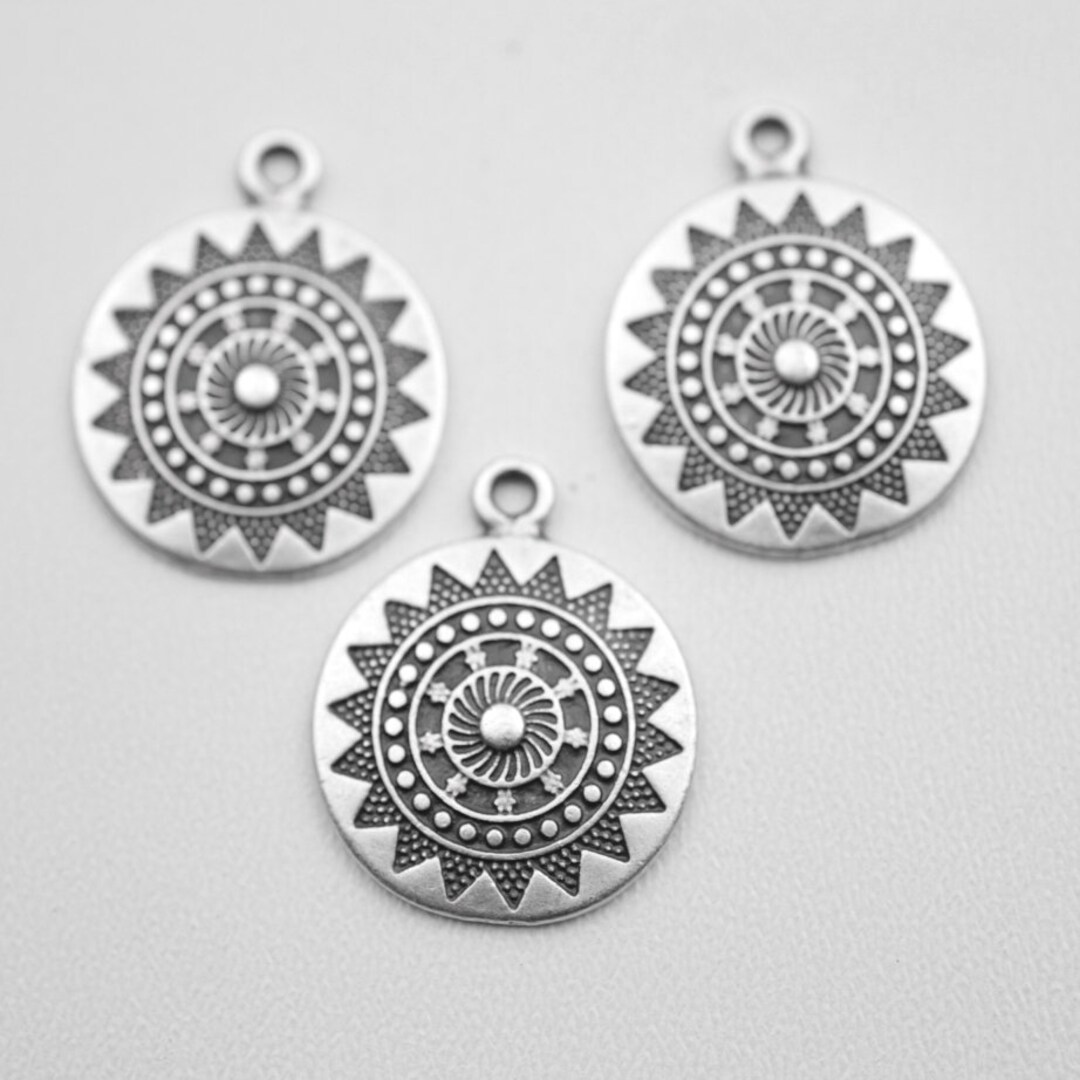 10 Antique Silver Sun Charms: Mandala Disc Pendants, 26mm - Etsy