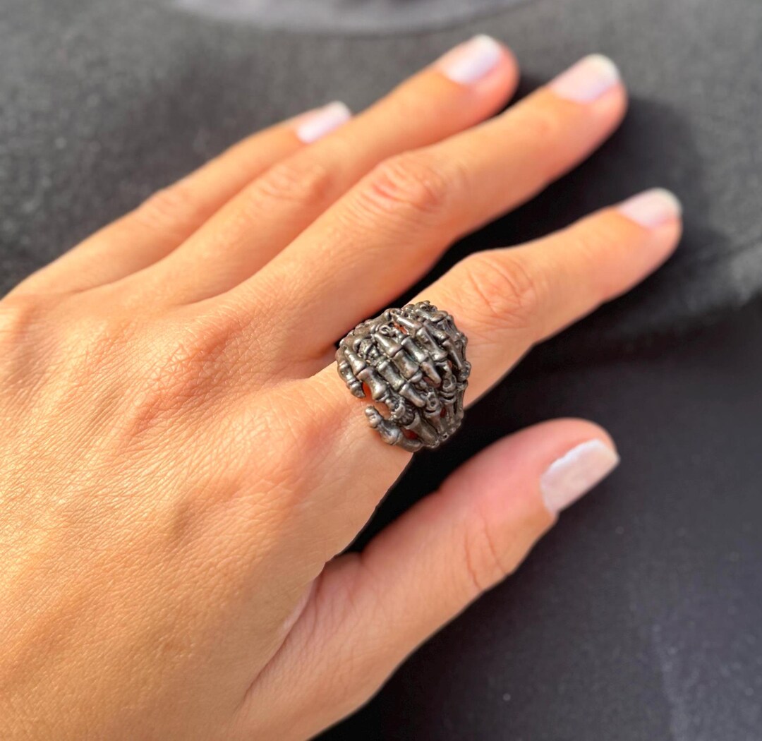 Antique Copper Skull Ring: Unisex Punk Skeleton Hand Jewelry - Etsy