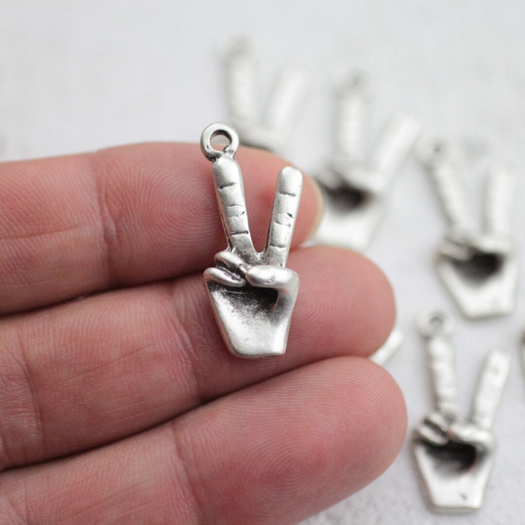 10 Victory Peace V Hand, Sterling Silver Plated, Victory Charms, Silver ...