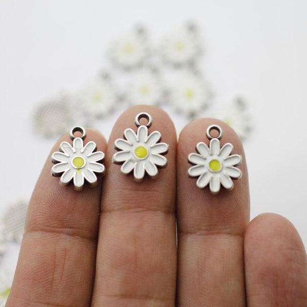 Daisy Charms - Etsy