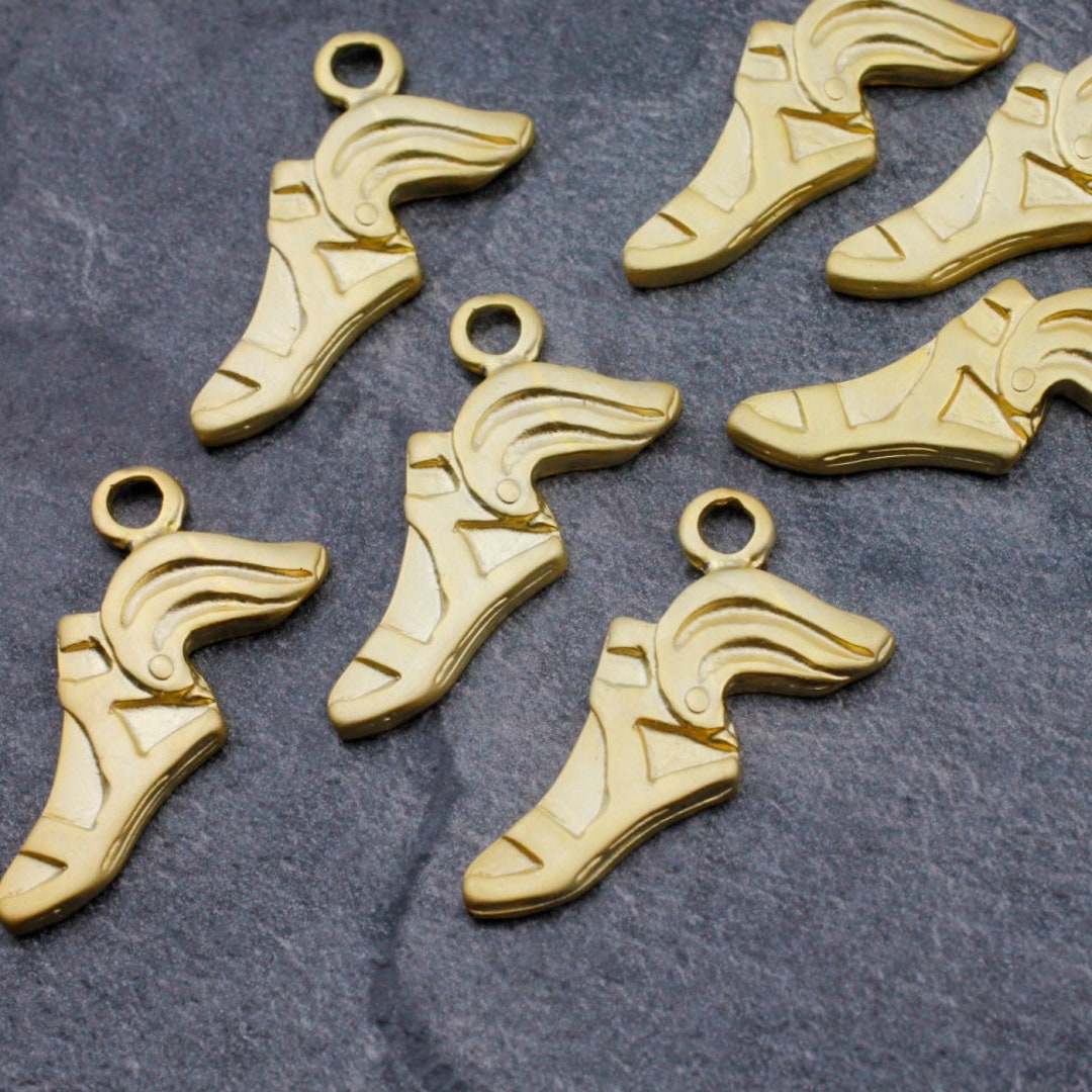 5 Gold Winged Sandal Charms: 24k Matte Plated Pendants - Etsy