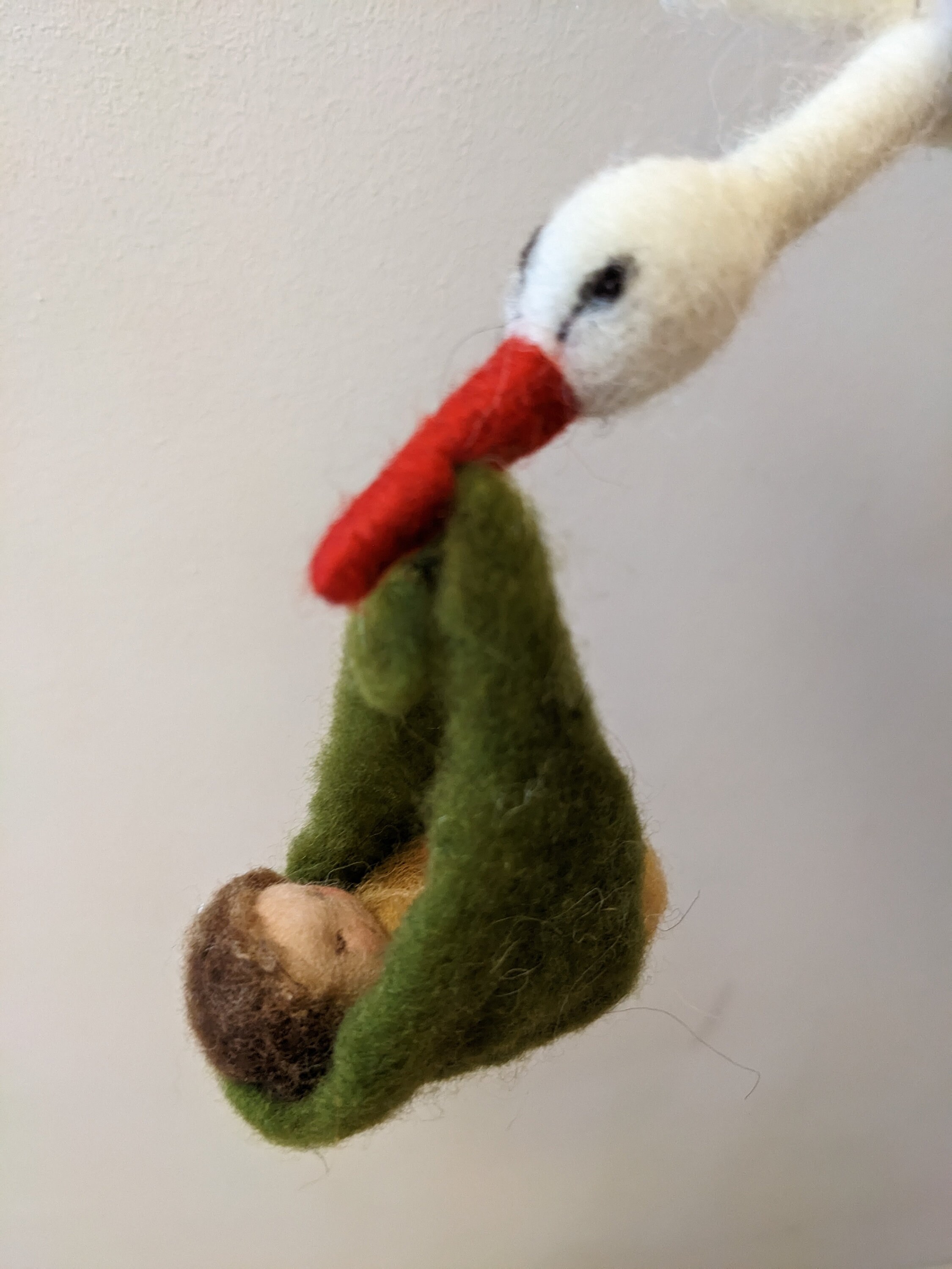 Storch bringt das Kind/ Gefilzter Storch/ Geschenk zur Geburt - Etsy.de