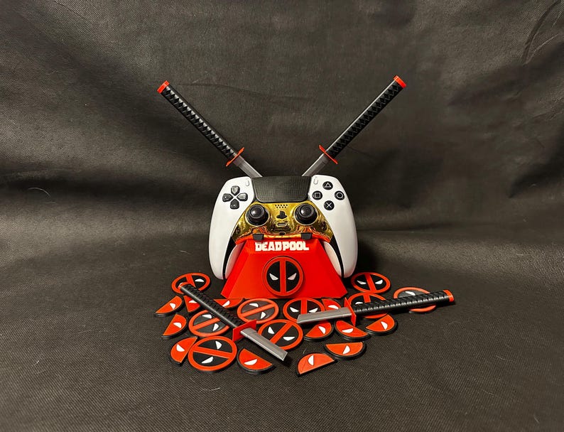 Dualsense Stand - Deadpool and Wolverine \ Playstation 5 - Etsy