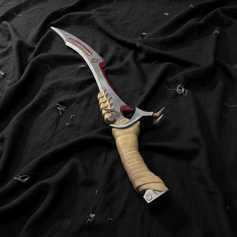 Yautja Sword From the Predator Badlands Movie / KWEI / DEK / Predator ...