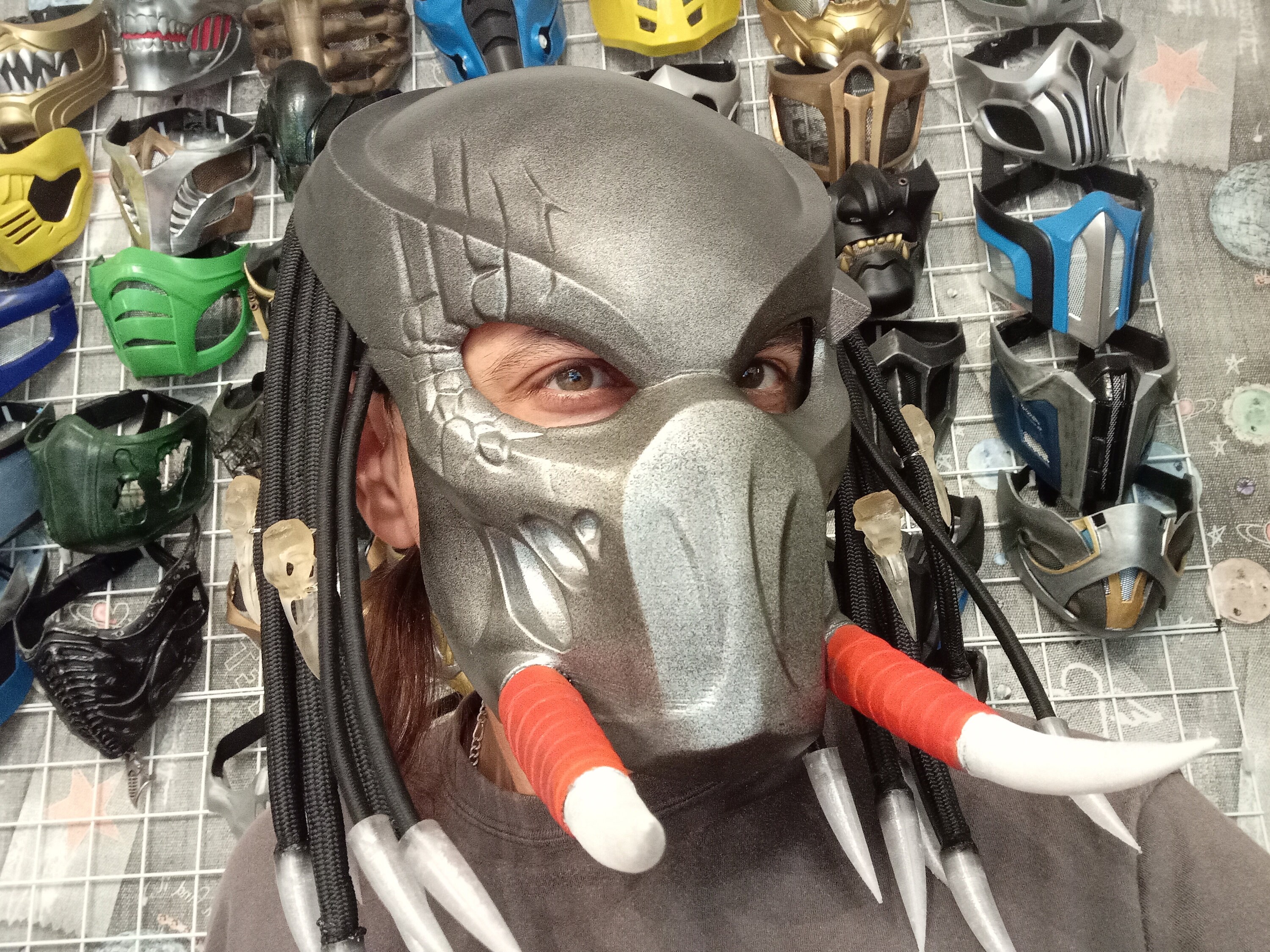 Tracker Predator Mask