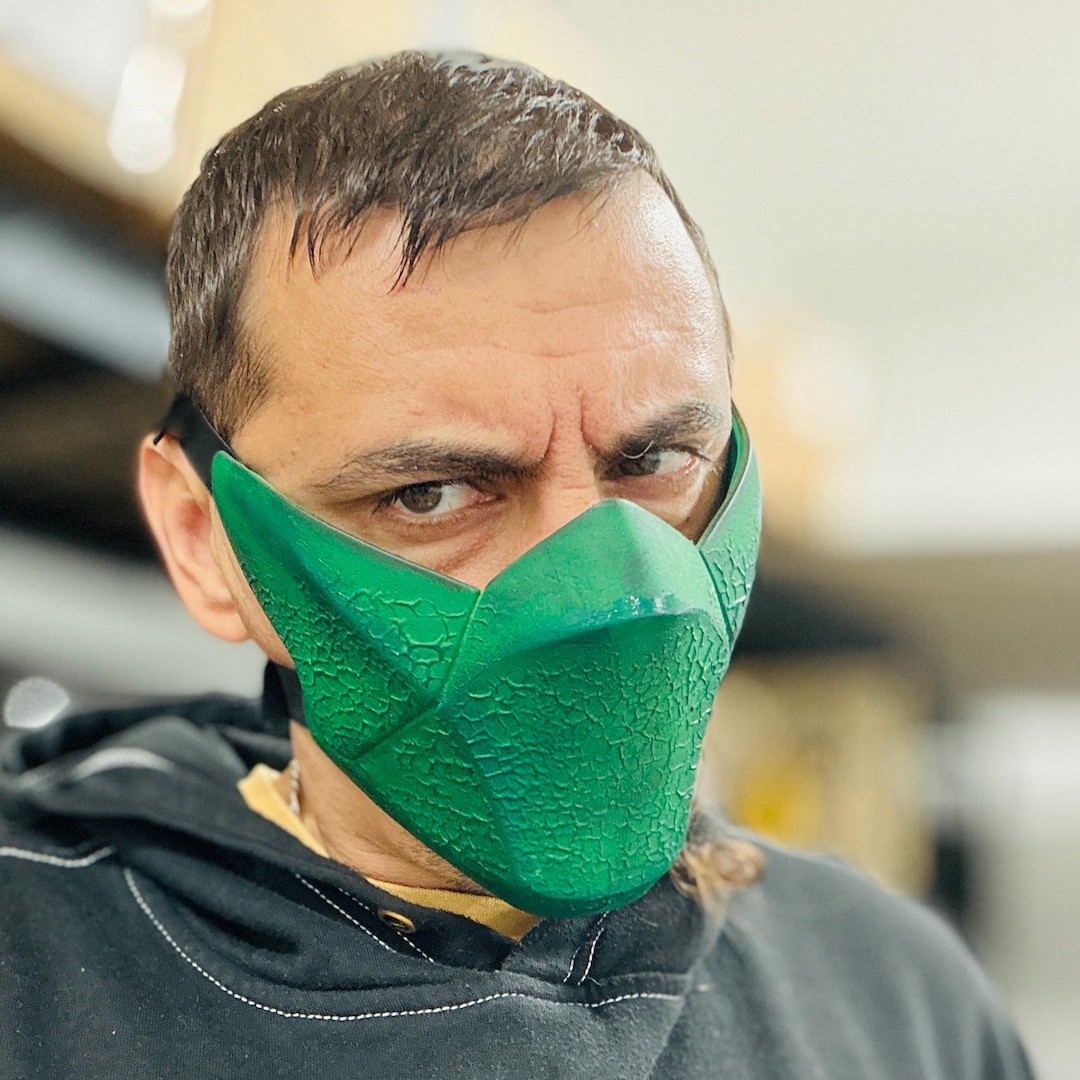 Classic Reptile Mask From Mortal Kombat 1 - Etsy