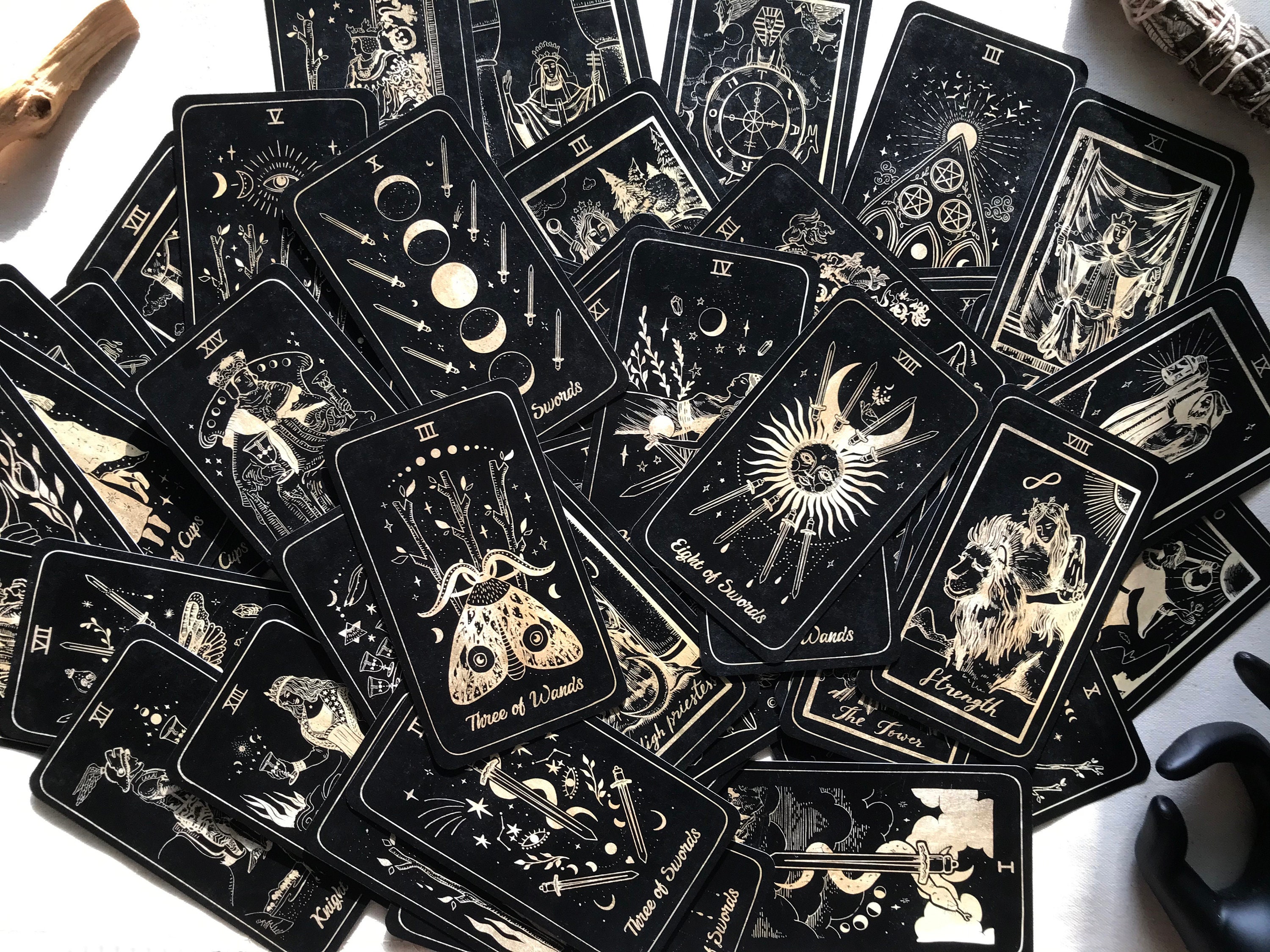 Luna Somnia Tarot Deck With Guidebook & Box 78 Cards Full - Etsy Canada