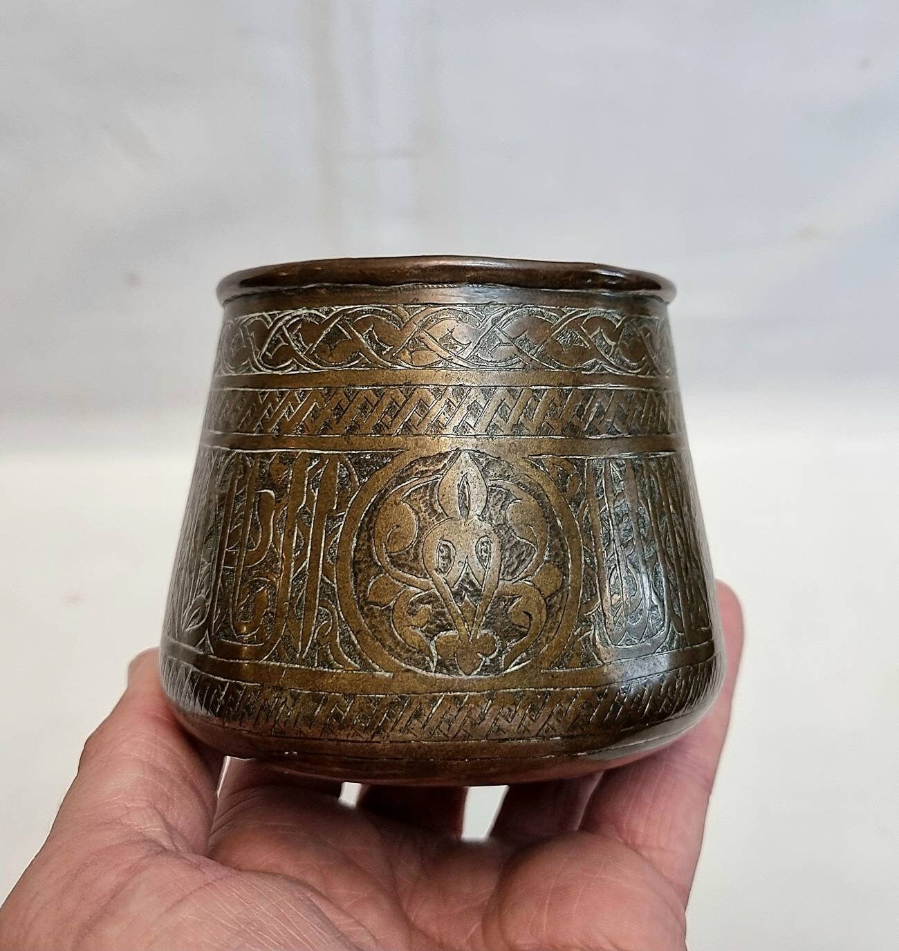 Antique Indian Bowl a Small Indian Heavy Gauge Brass Bowl - Etsy