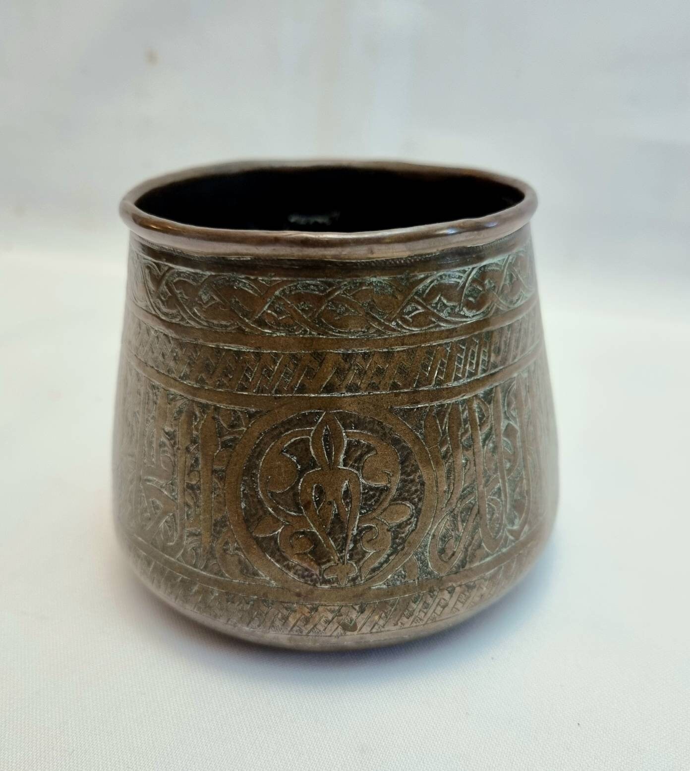 Antique Indian Bowl a Small Indian Heavy Gauge Brass Bowl - Etsy
