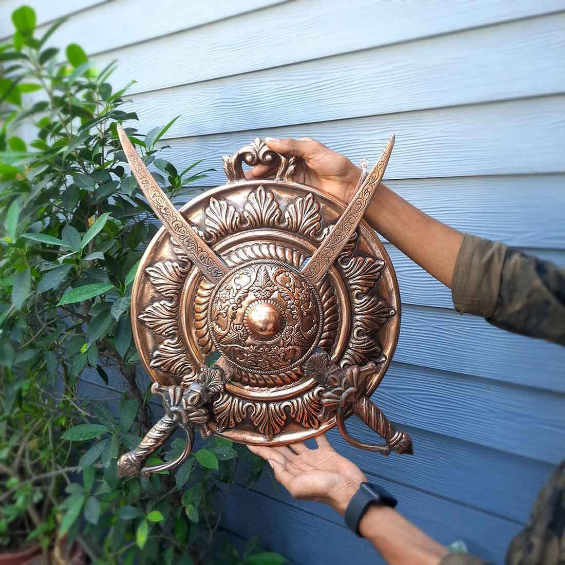 Sword and Shield Wall Showpiece Set Traditional Metal Sword & Shield ...