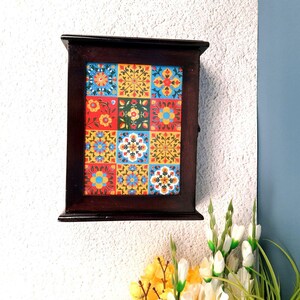 Key Holder Box With Ceramic Tiles Wooden Wall Hanging Key Box Cabinet ...
