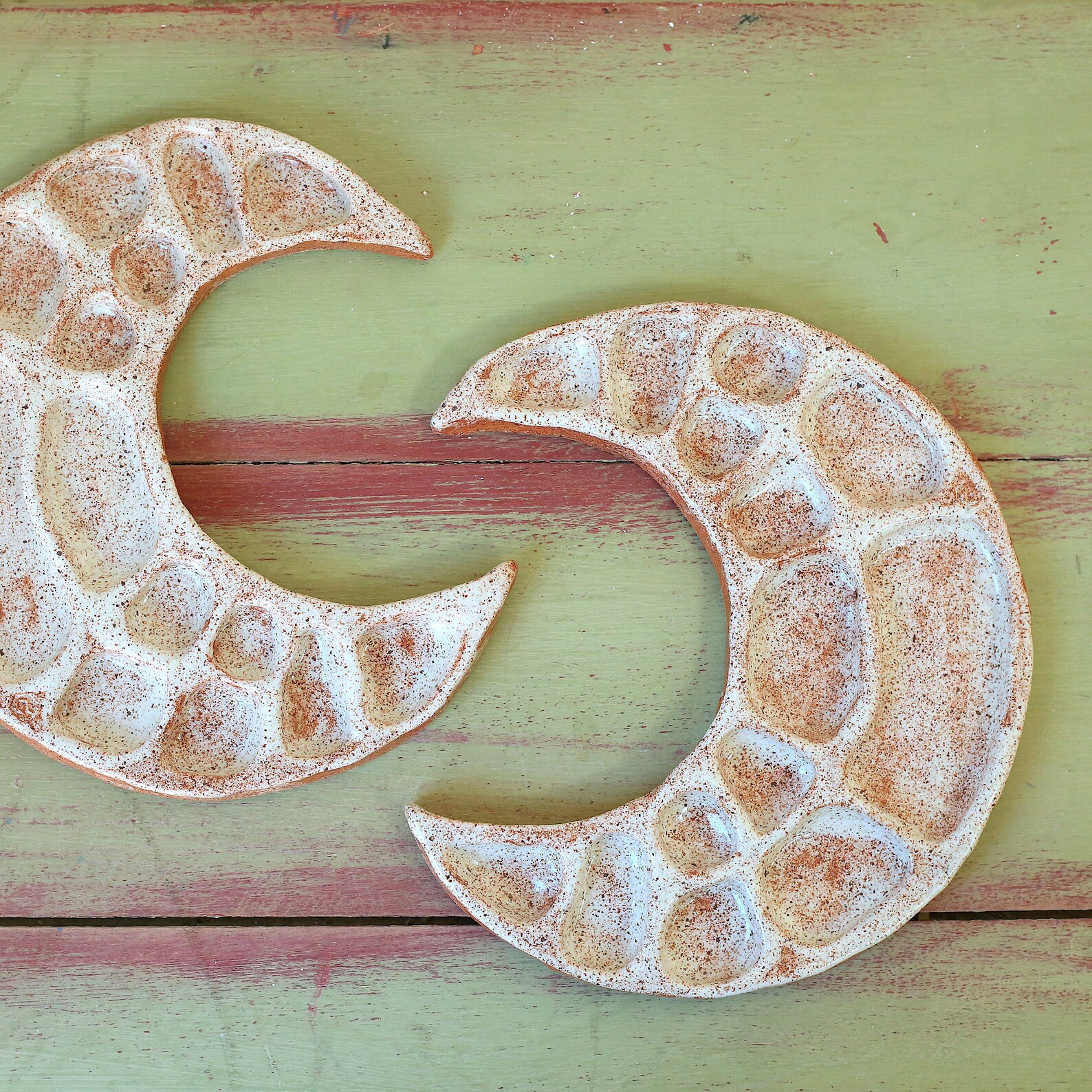 Crescent Moon Paint Palette, Ceramic Paint Palette, Ceramic Artists ...