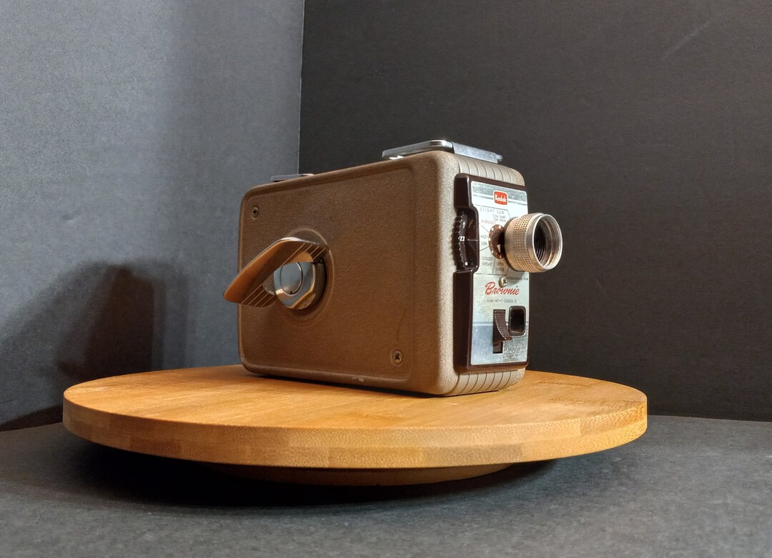 Vintage Kodak Brownie 8mm Movie Camera: 1960s Cine-ektanon Lens - Etsy