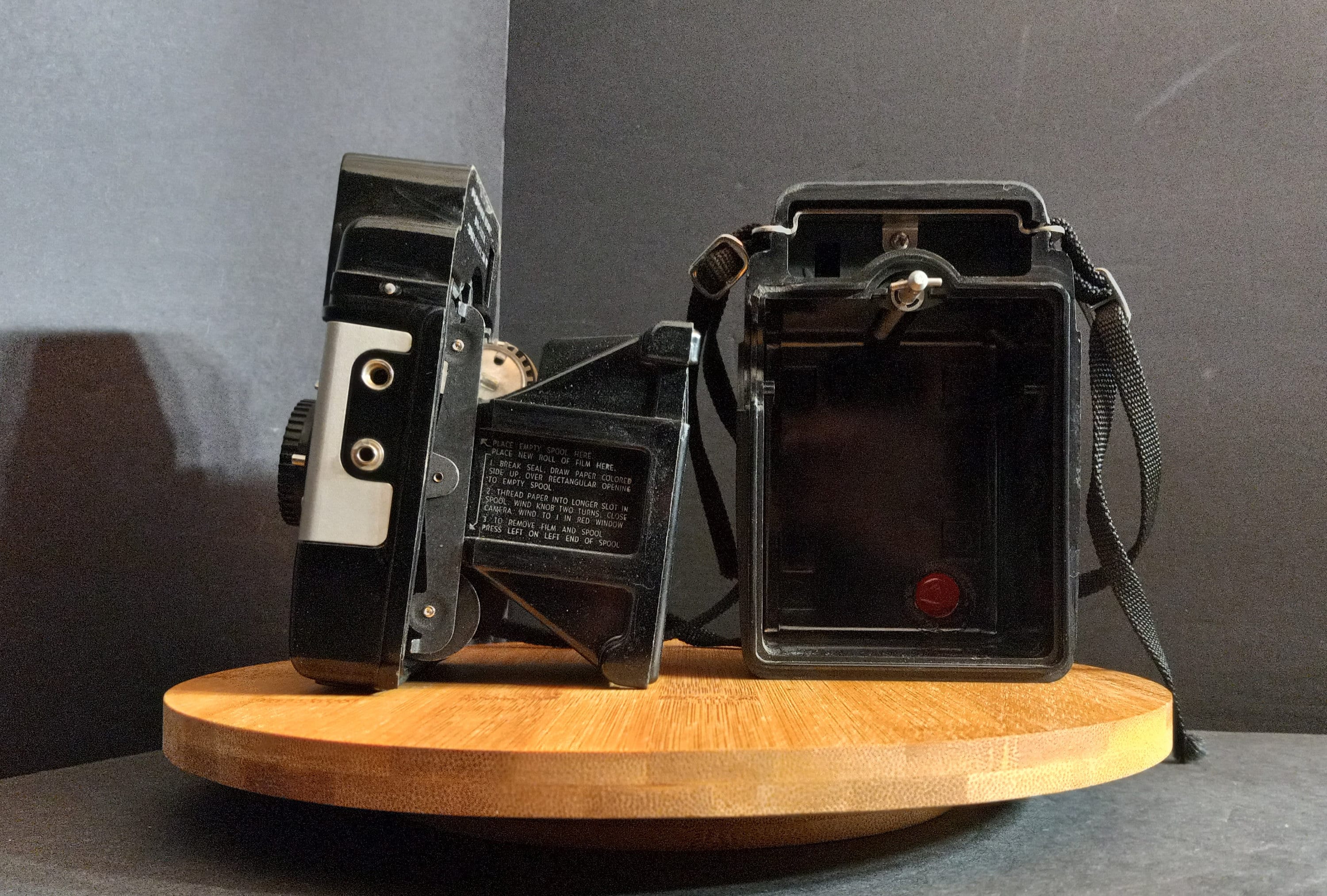 Vintage Kodak Brownie Bulls-eye Camera 1950s Bakelite Box Camera ...