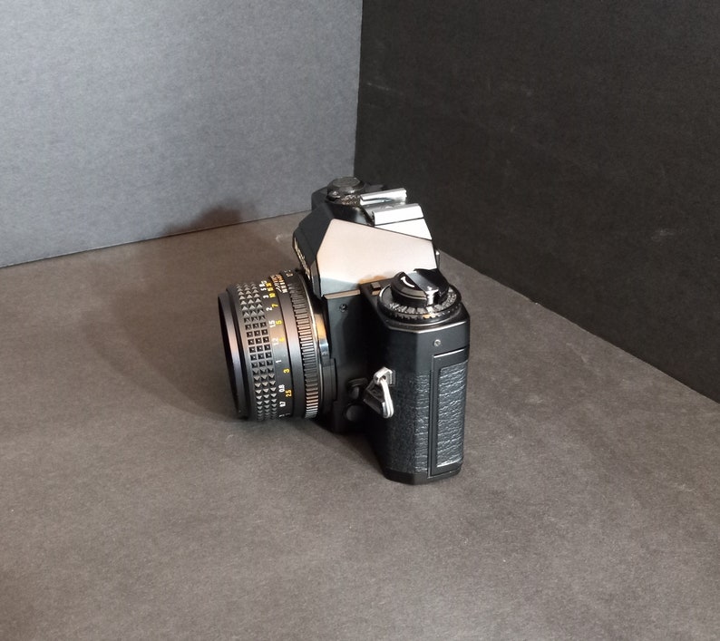 Vintage Mamiya ZE 35mm SLR Camera 1980s Untested Made in Japan Retro ...