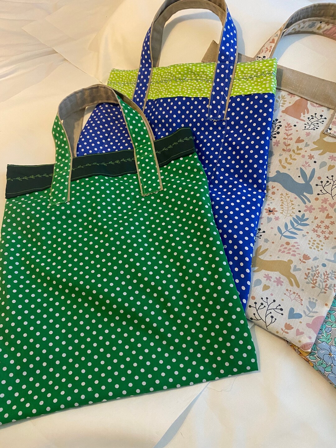 Selection of Tote Bags in Pretty Colours - Etsy