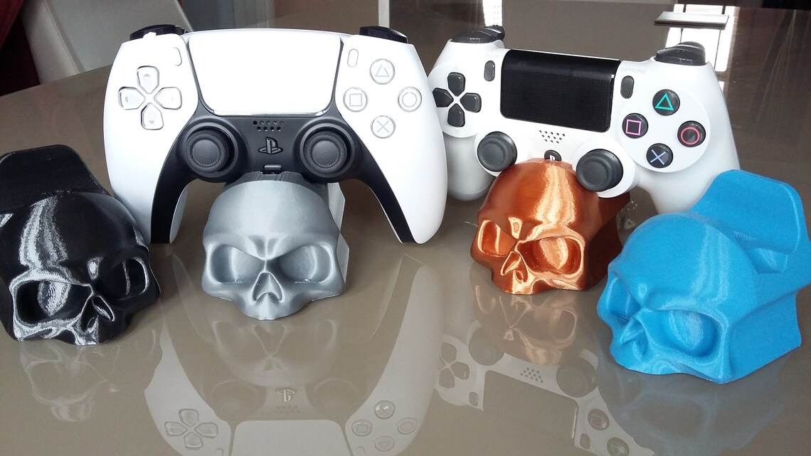 PS5 & PS4 Controller Skull Stand - Etsy