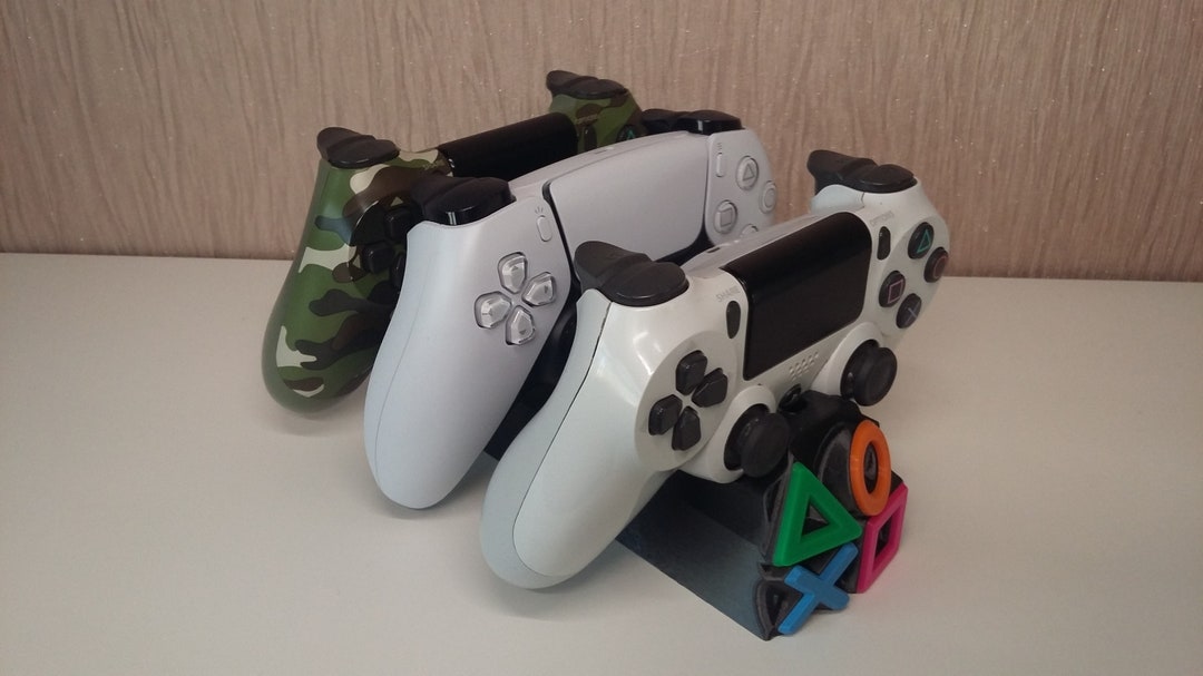 Multiple-controller Stand for PS4 & PS5 Controllers up to 4 Controllers ...