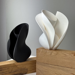 Abstract Art Flower Vase Modern Sculptural Vase Unique Centerpiece for ...