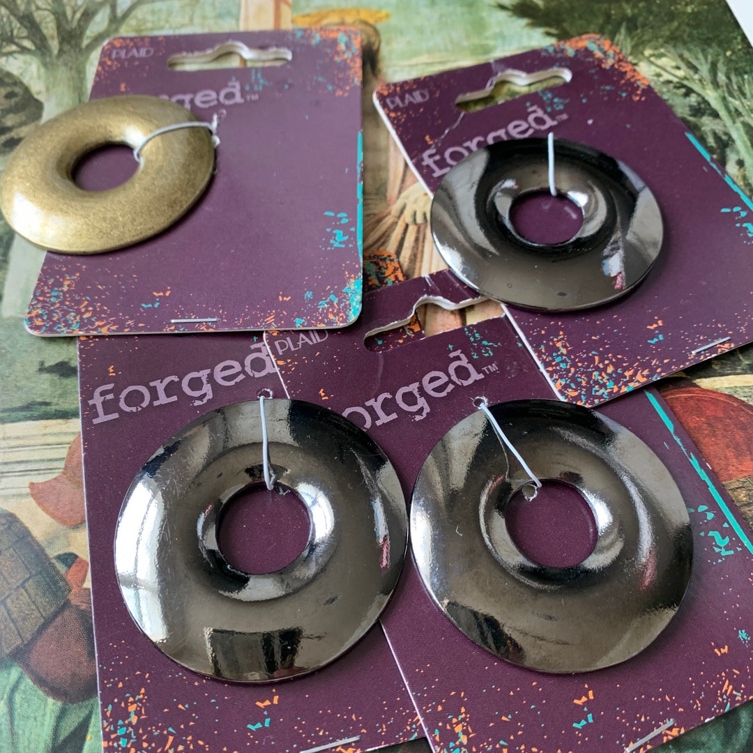 Supply 4 Metal Pendants Round Pendant Jewelry Making - Etsy
