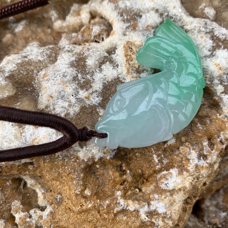 Vintage Jade Fish Pendant Necklace X2472 | Etsy
