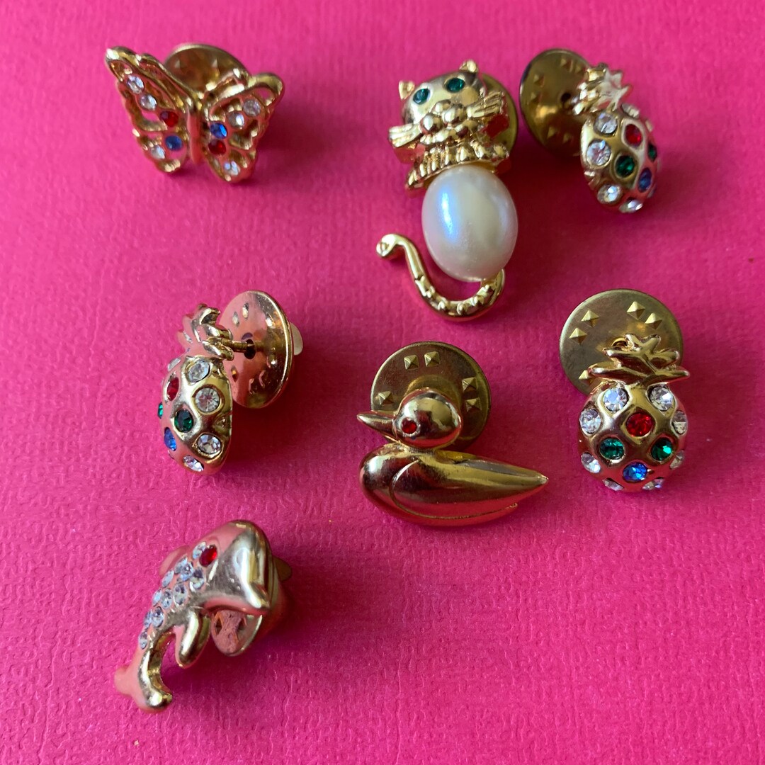 Vintage 7 Gold Tone Pins X222 - Etsy