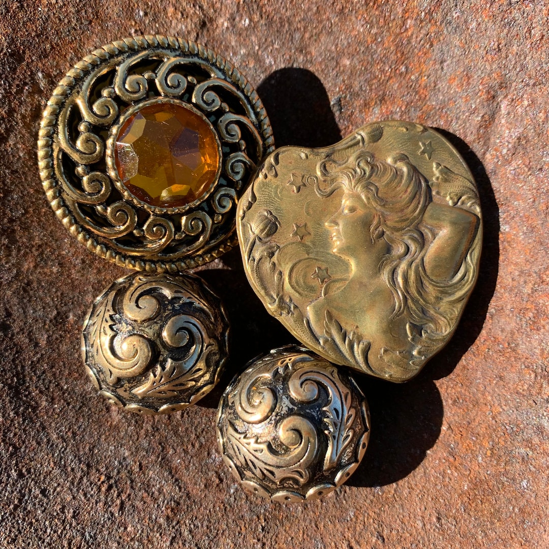 Vintage 4 BUTTONS Covers X - Etsy