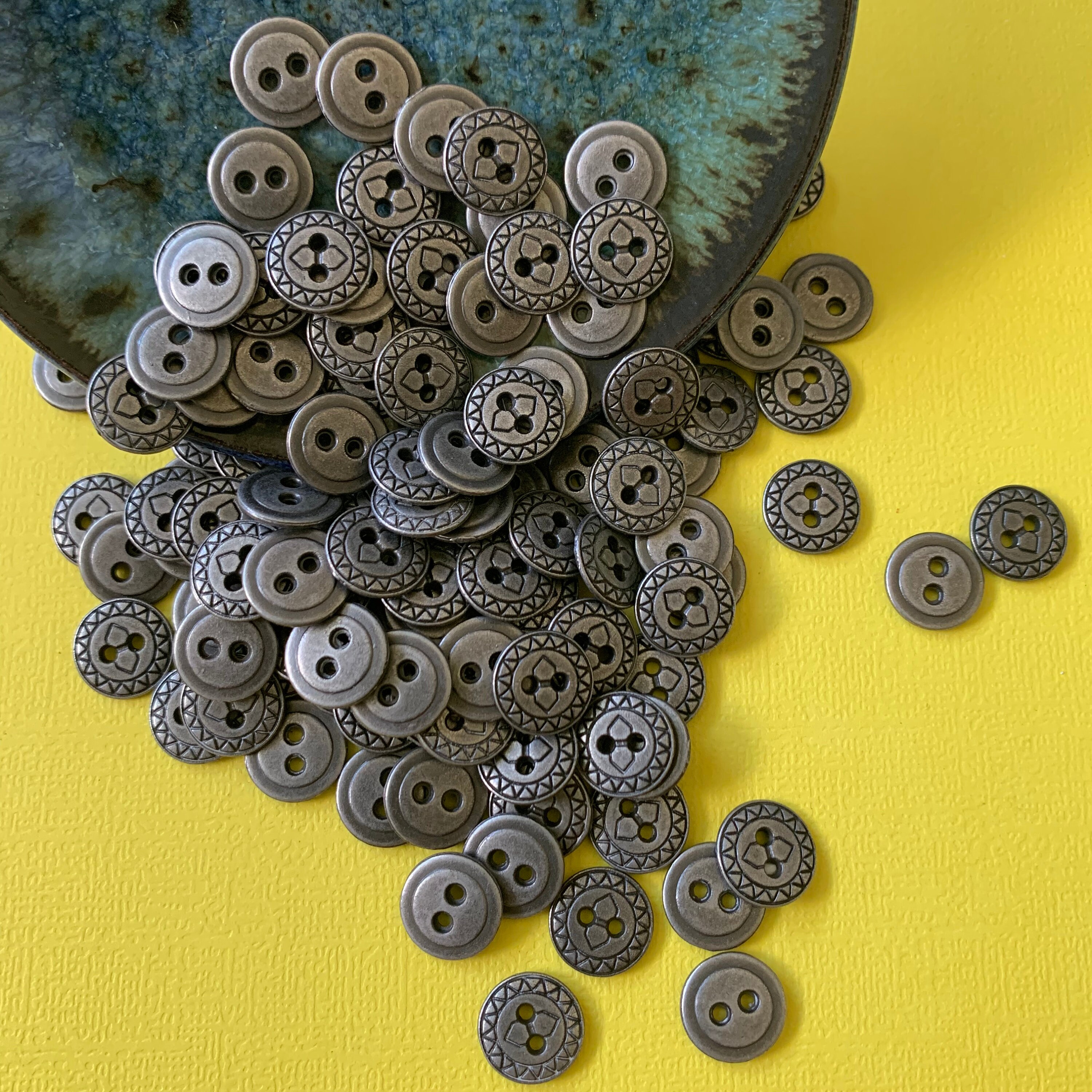 Vintage 30 Round Pewter Buttons Two Hole Buttons | Etsy
