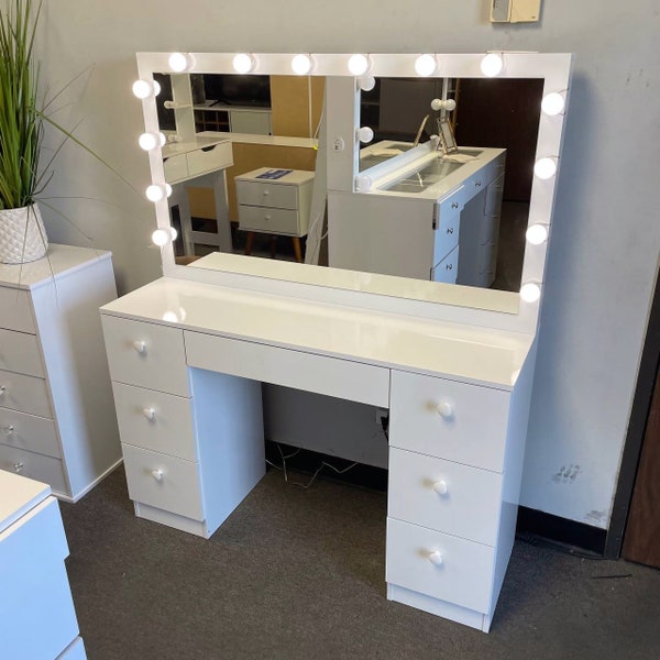 Impressions Vanity Table - Etsy