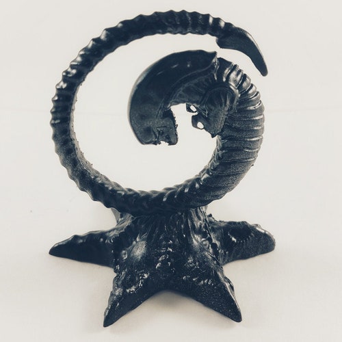 Xenomorph Alien amigurumi toy crochet lanyard toy Alien vs Predator ...