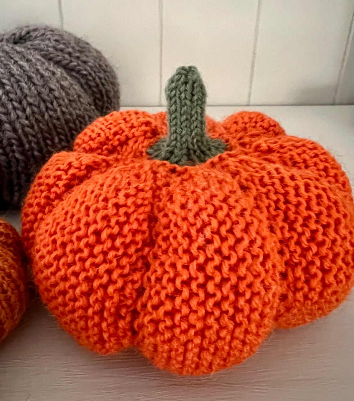 Knitting Pattern - Knitted Pumpkin Two Ways - Etsy