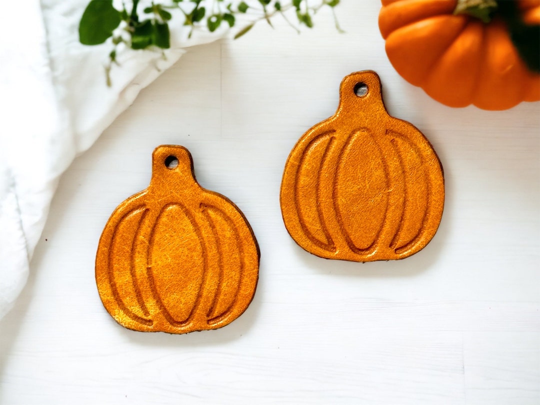Cut & Emboss Leather Earring Die, 1.25 INCH, Embossed Pumpkin Earring ...