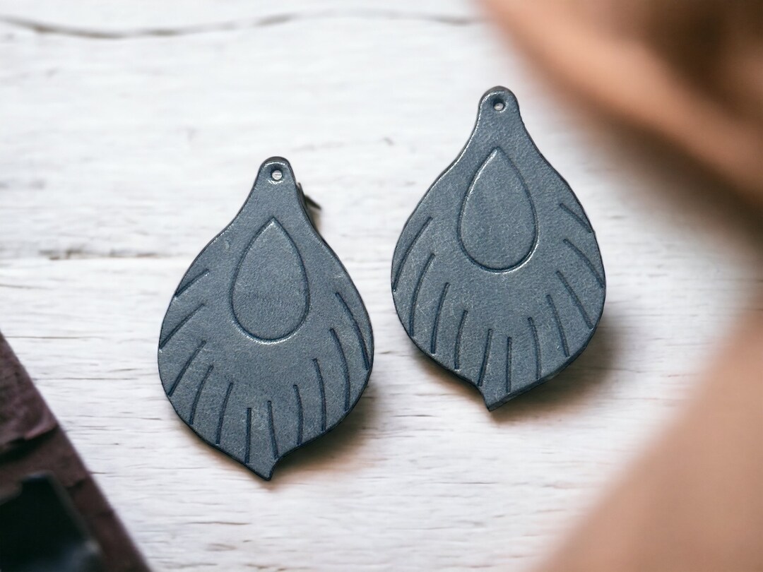 Embossed Teardrop Leather Earring Die, 2.5 Inch, Sizzix Compatible ...
