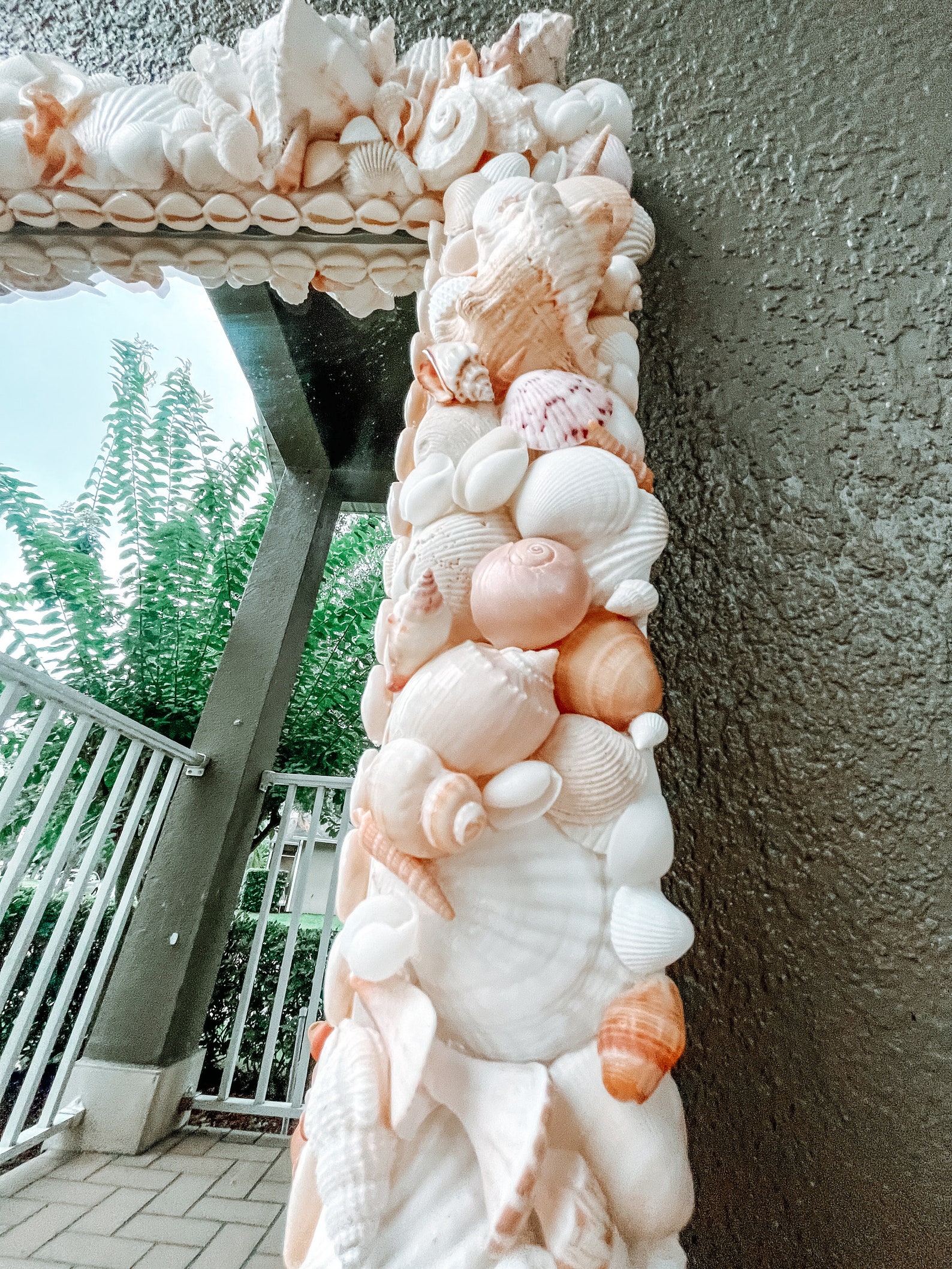 Custom Sea Shell Mirror, Beach Decor, Shell Art, Beach Wall Art, Shell ...