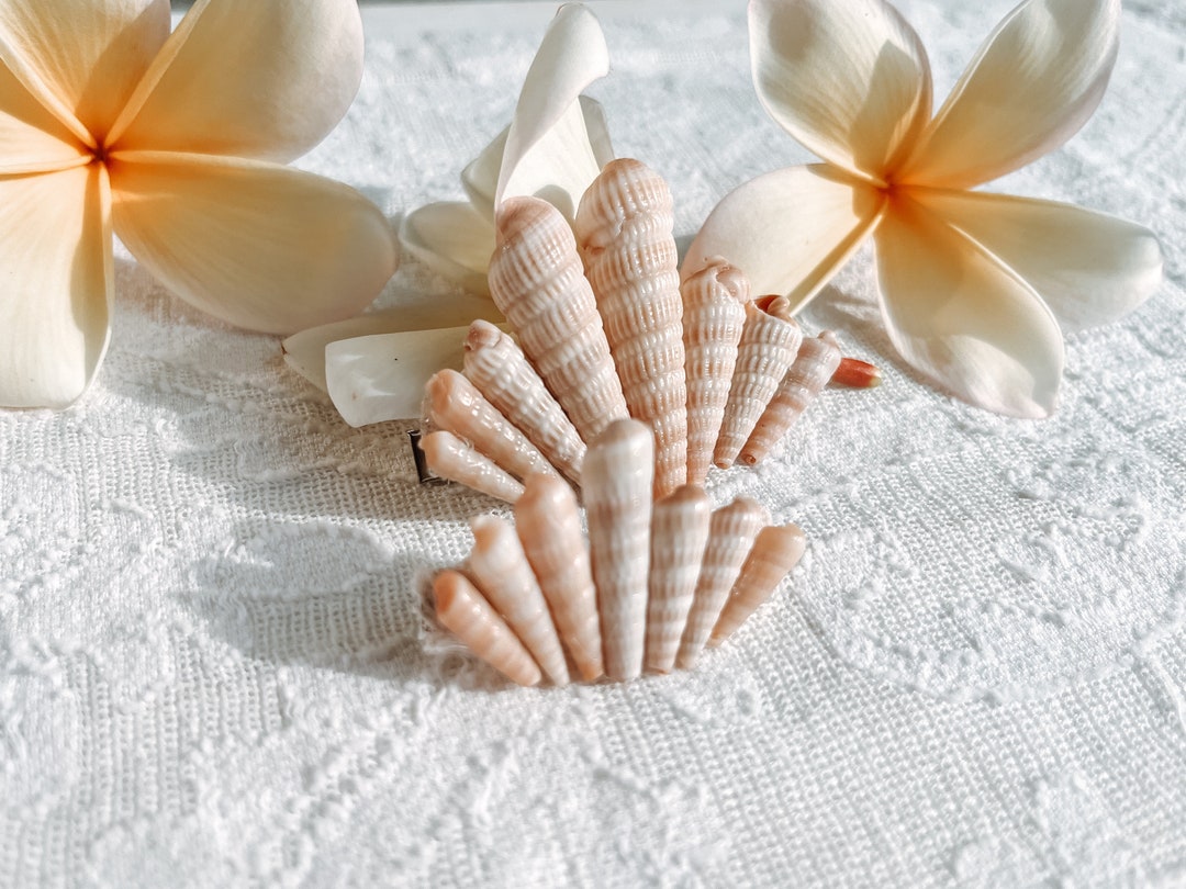 Shell Hair Barrette, Seashell Hair, Shell Clip, Mermaidcore, Beach Hair ...