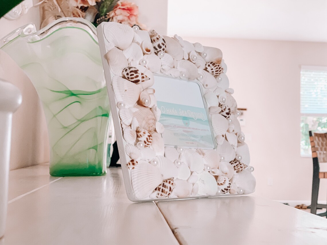 Small Sea Shell Picture Frame 4x4, Coastal Picture Frame, Beach Lover ...