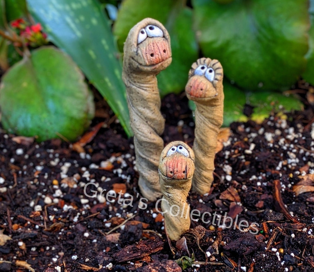 Family of 3 Whimsical Garden Worms, Fairy Garden Decor, Garden Art ...
