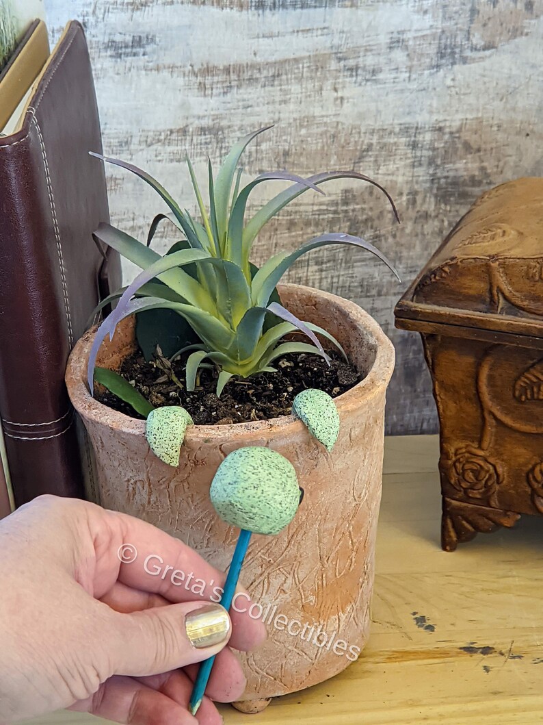 Alien Plant Buddy Ceramic Alien Garden Art Plant Stake - Etsy