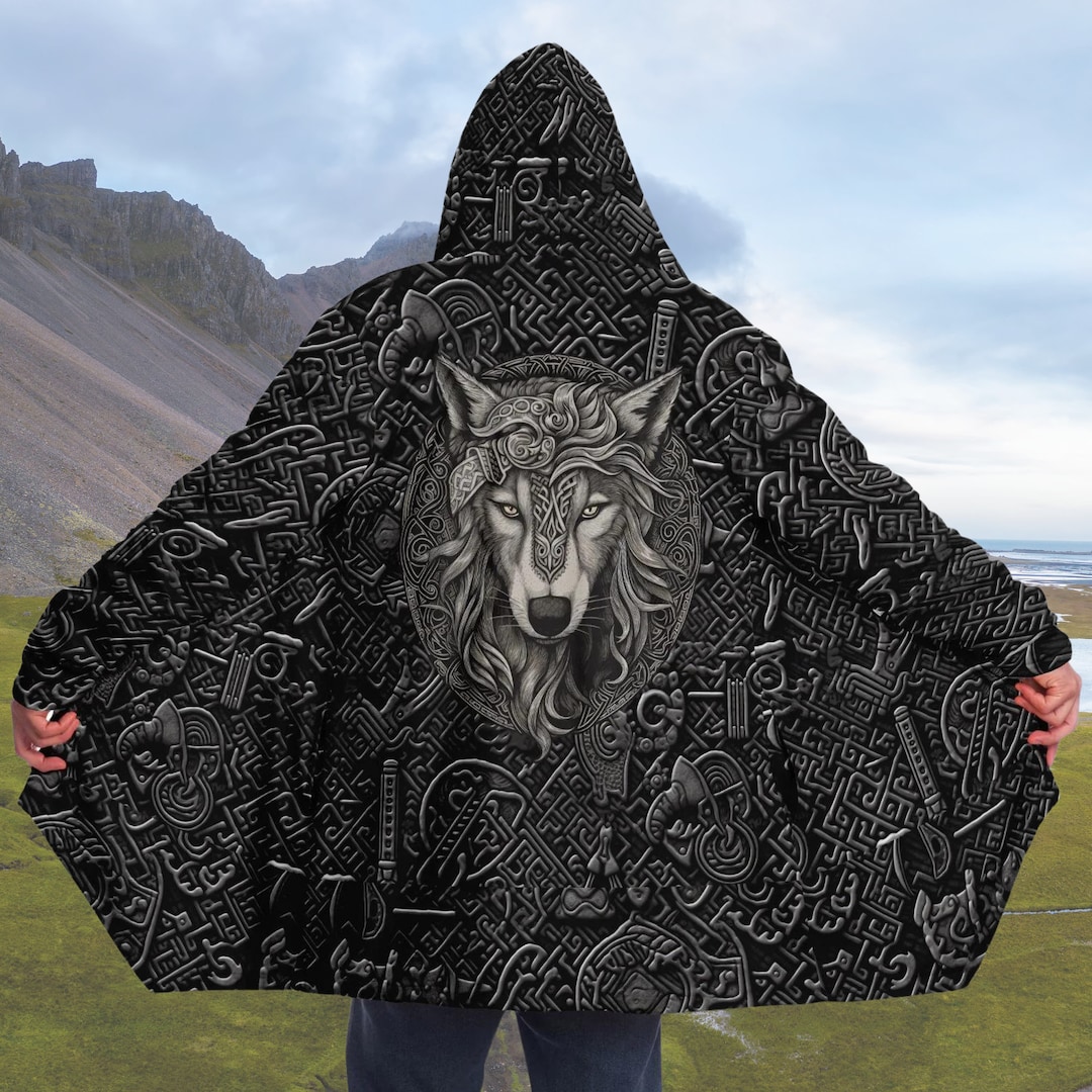 Viking Wolf Hooded Cloak, Viking Armor & Axe, Yggdrasil, Viking Warrior ...