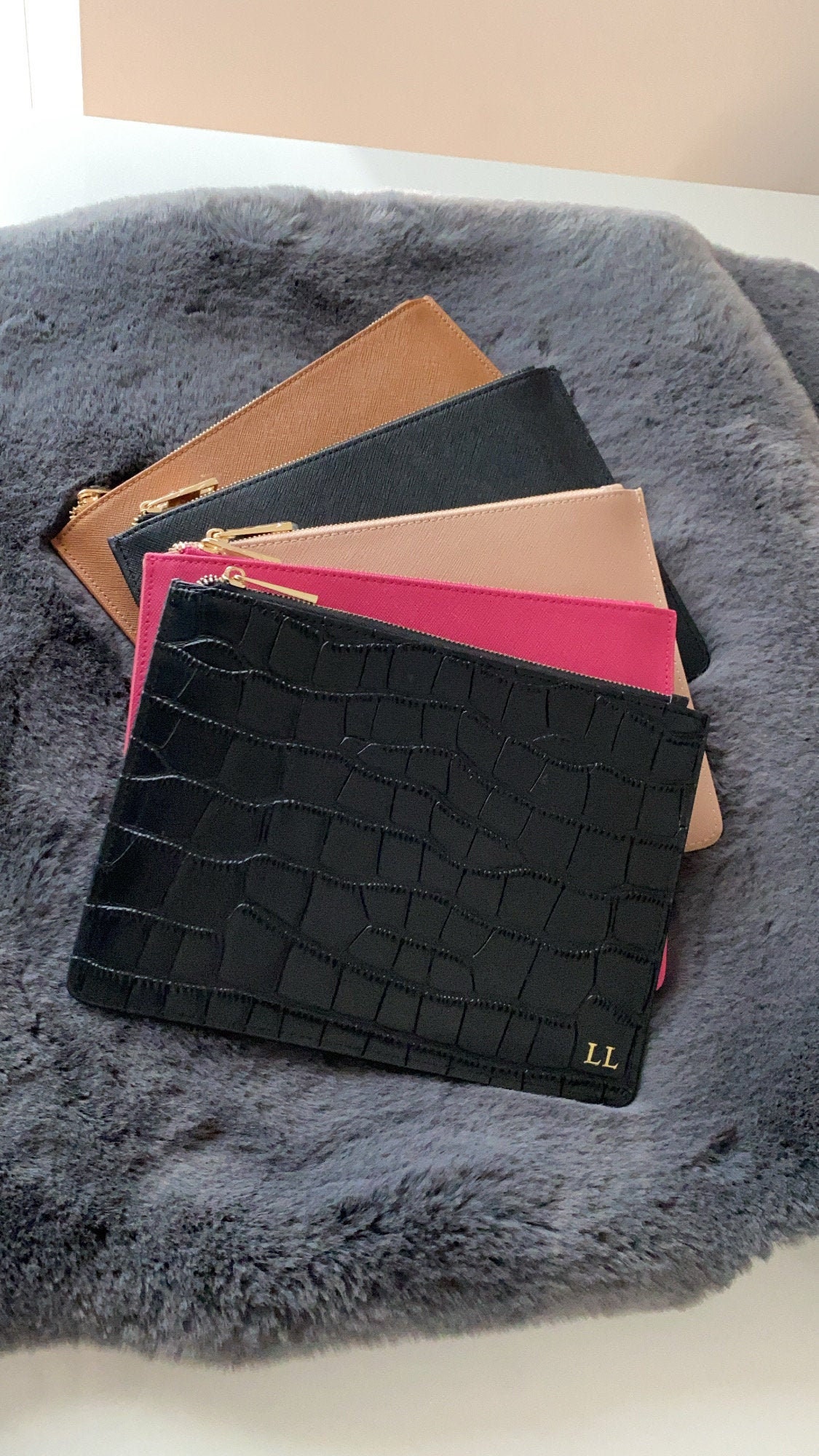 Personalised Pouch Bag Genuine Leather Zip Travel Pouch - Etsy UK