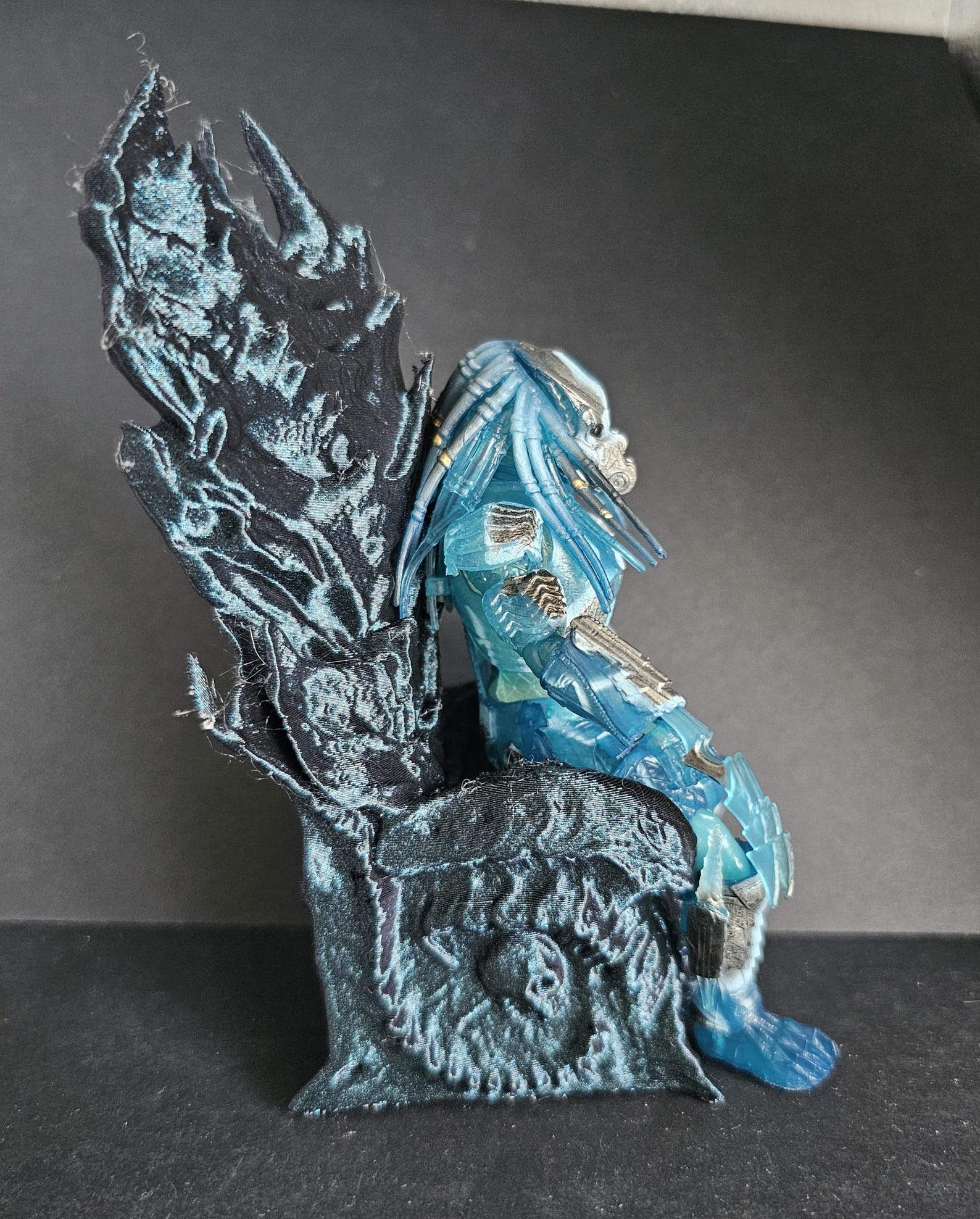 Alien Vs Predator Inspired Throne - Etsy