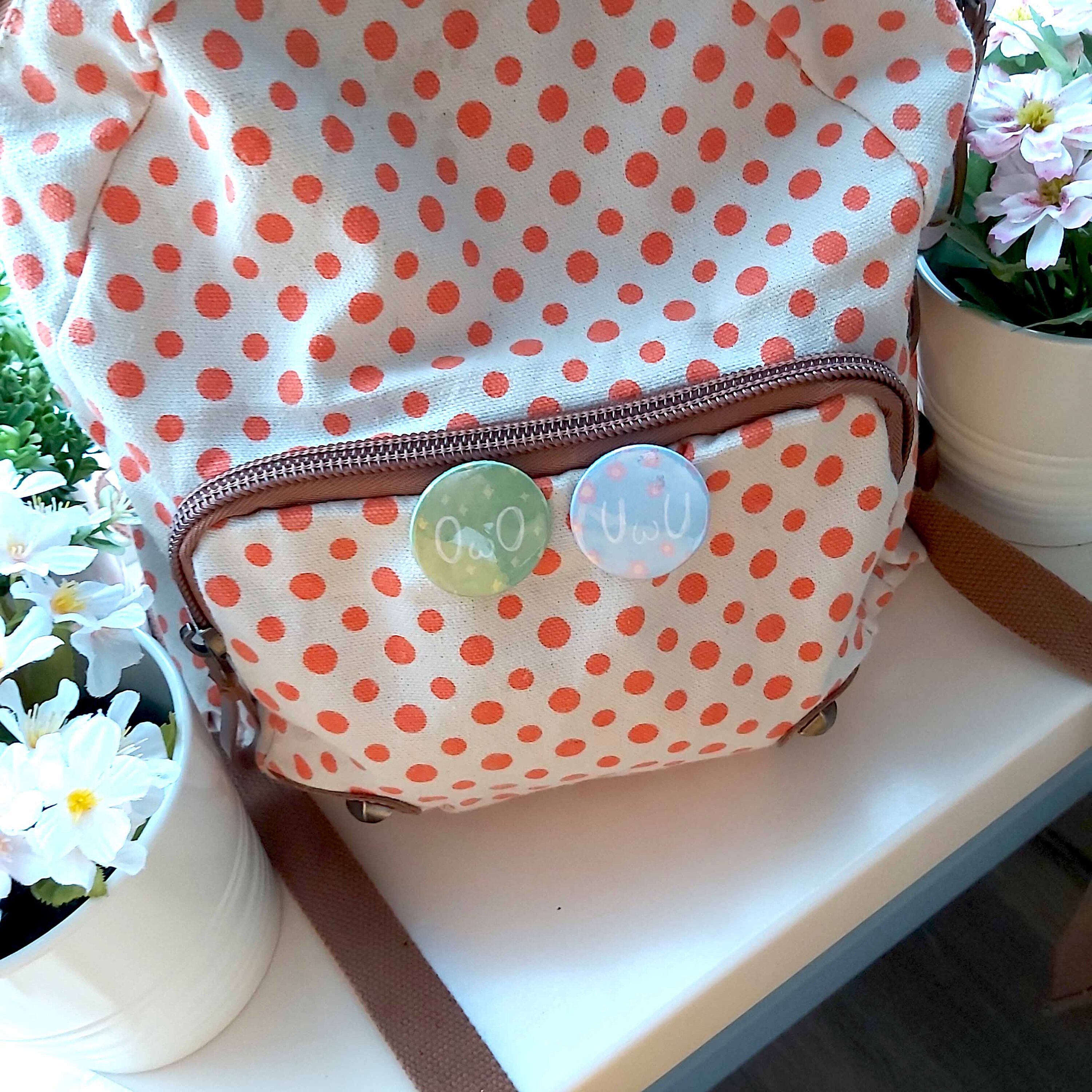 Owo, Uwu Buttons - Etsy