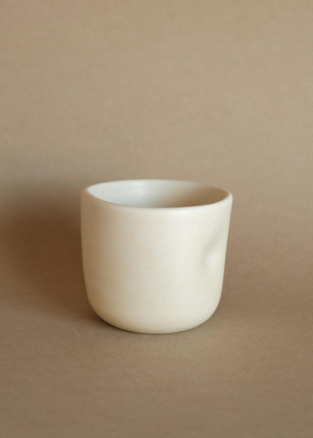 Handmade Thumb Mug, Minimalist Pottery Cup - Etsy