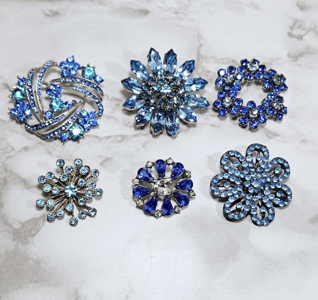 Vintage Mid Century Assorted Blue Crystal Brooches - Etsy