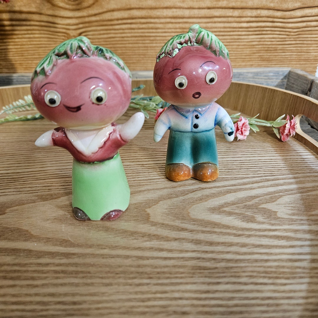 Vintage Rare Japan Ceramic Mr and Mrs Radish Head Googly Eyes Salt and ...
